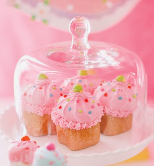 {Cute as a Cupcake} Baking Themed Party // Hostess with the Mostess®