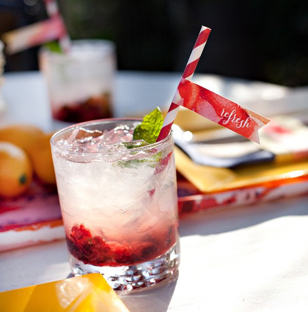 Mint Infused Cherry Spritzer Recipe + Free Printables! // Hostess with ...