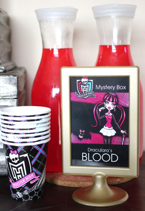 Trend Alert: Spooky Monster High Parties // Hostess with the Mostess®