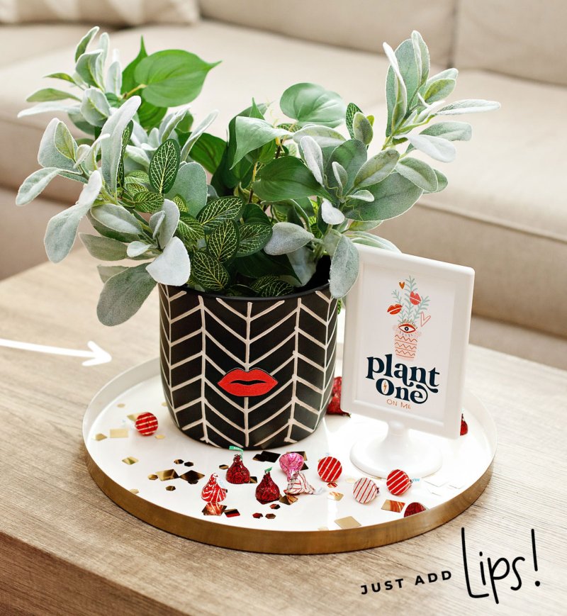 10 Tips for a "Love Potion" Valentine's Day Party! // Hostess with the ...