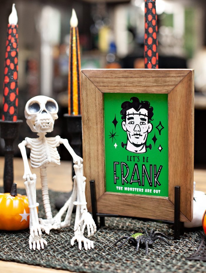 7 Easy Ideas for a Spooky Fun Halloween Party // Hostess with the Mostess®